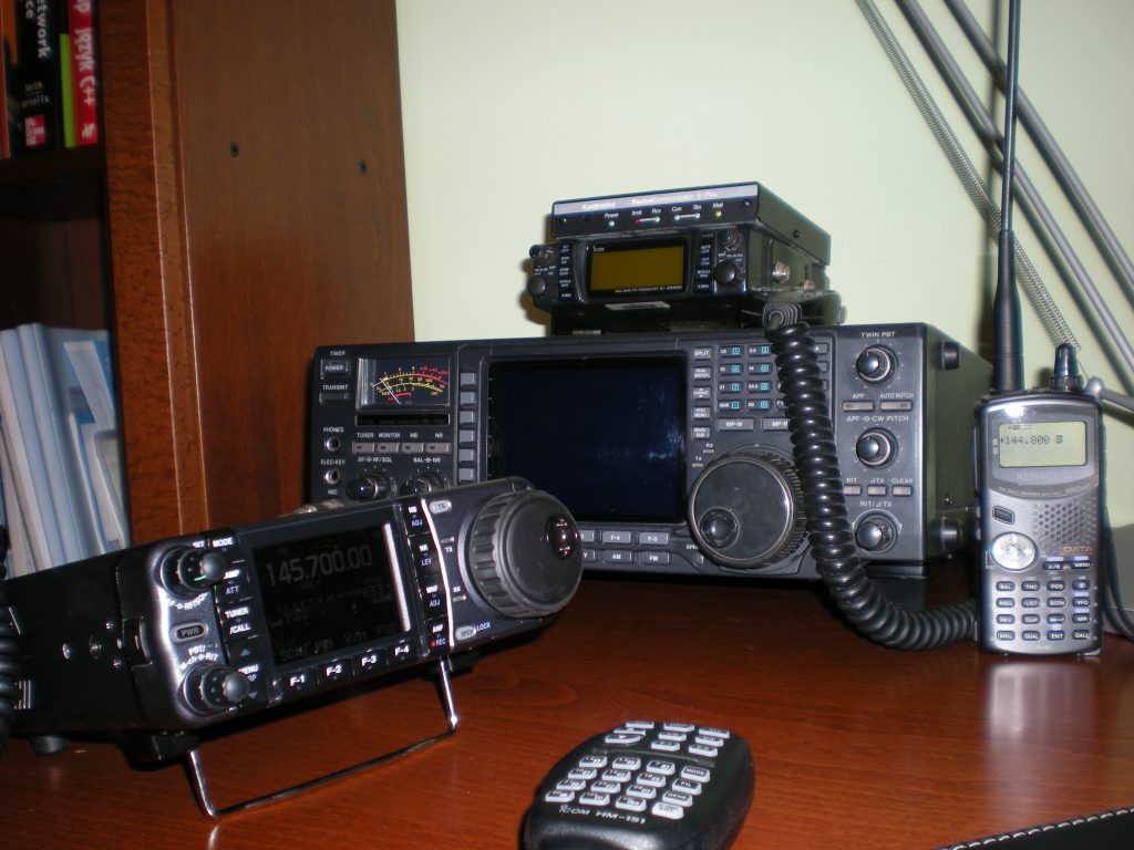 What is Ham Radio? - RatedRadarDetector